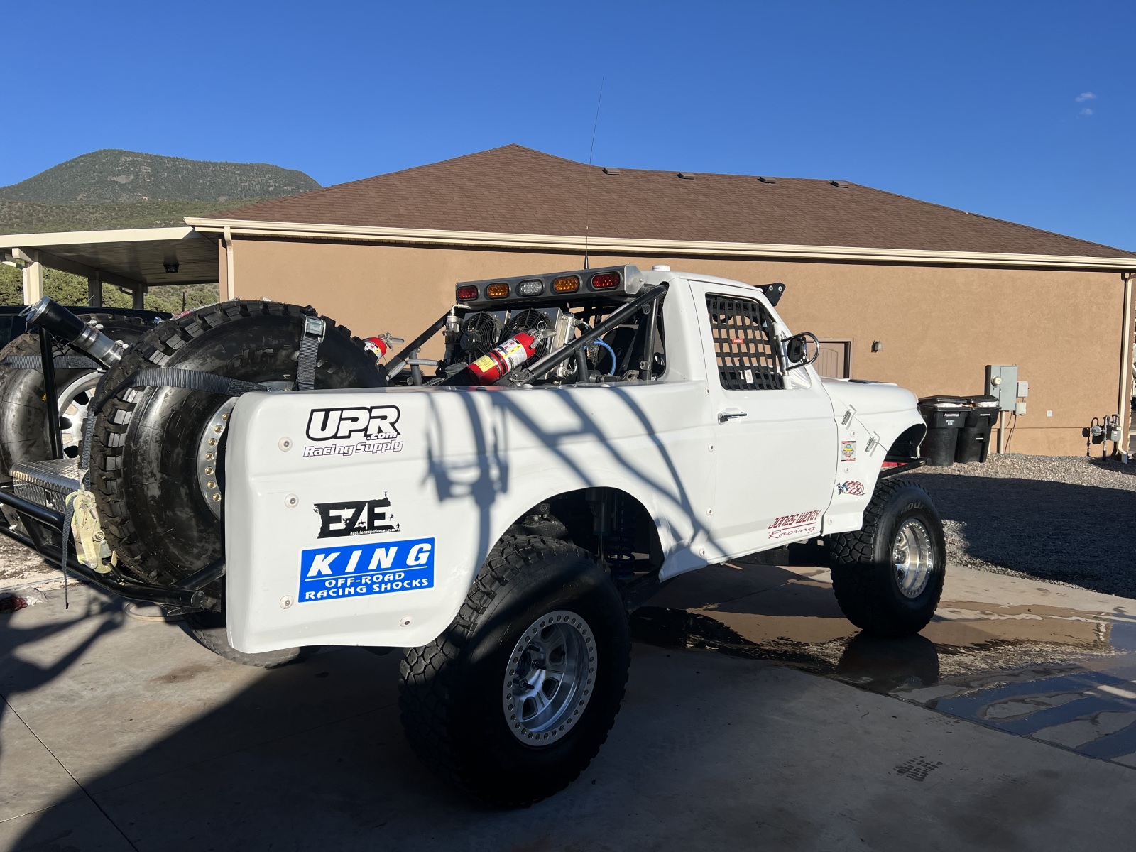 Class 8/1450 Race Truck
