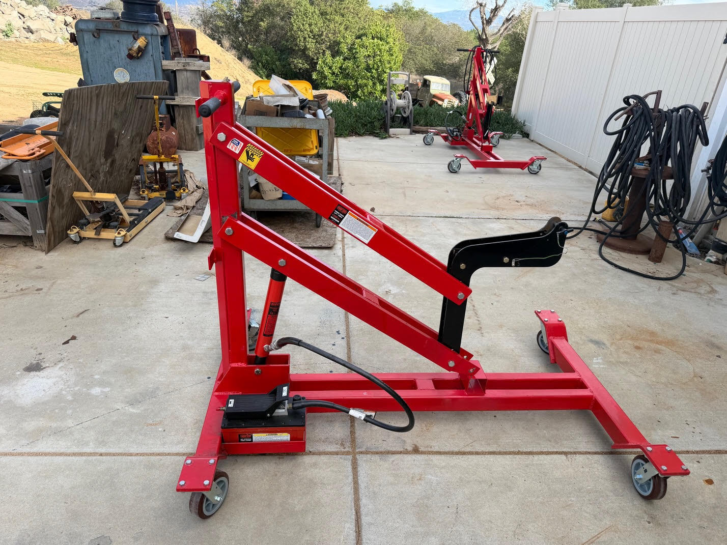 Norco 72675 Engine/Transmission lift 1250# capacity. 10,000 psi air ...