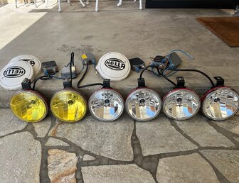 Hella 1000 HIDs